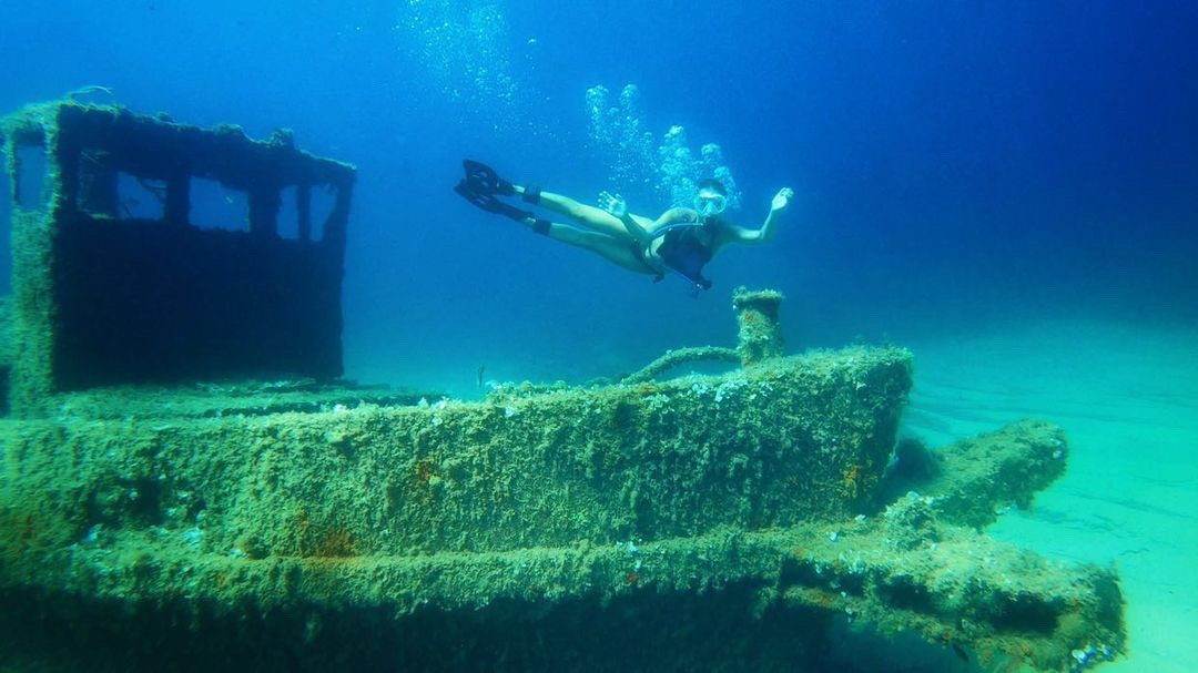 Scuba diving DIN kit 0,8 L / 50 cu in tank to breathe underwater