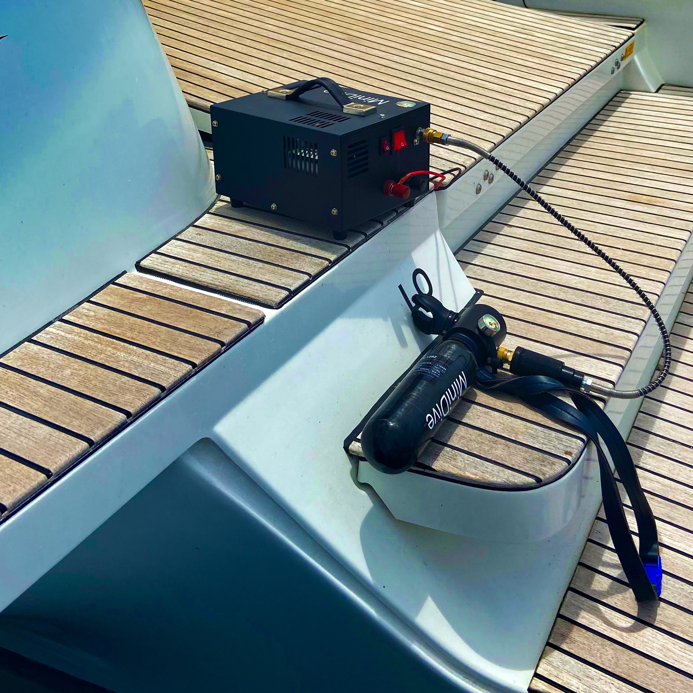 Mini scuba tank + Compressor (Diving kit)