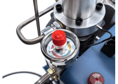 Scuba Tank Compressor with Filtering Cartridge